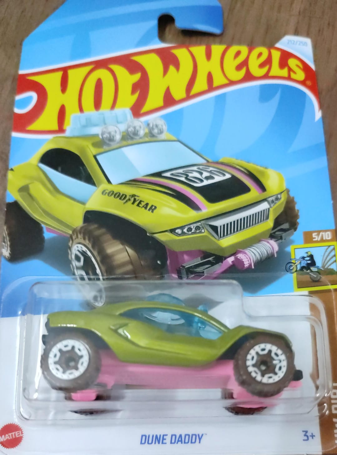 Buy Hot Wheels Cars and Track Sets Online - Kidsinfy.in